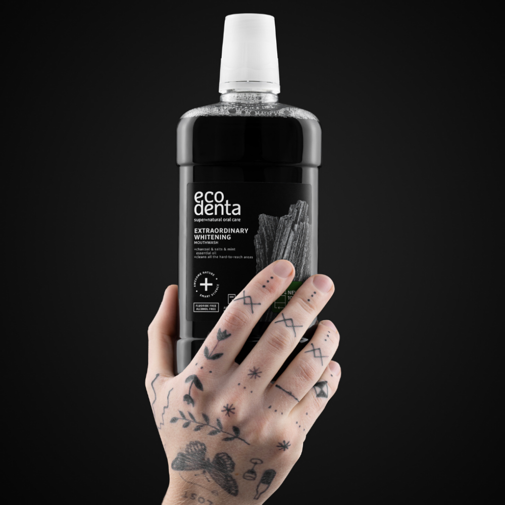 ECODENTA Balinamasis skalavimo skystis su juodąja anglimi 500ml – BIOK LAB